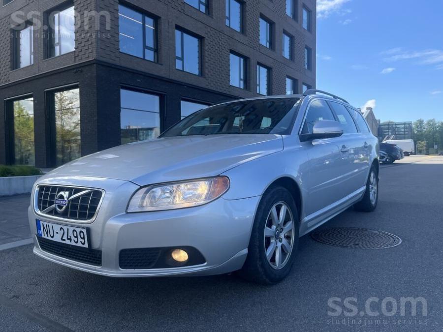 Volvo V70 2012 in Riga, with an engine capacity of 2.00 L and mileage of 311 thousand km for 4950 €, photo 1 on AUTOMOTO.COM.LV
