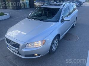 Volvo V70 2012 in Riga, with an engine capacity of 2.00 L and mileage of 311 thousand km for 4950 €, photo 12 on AUTOMOTO.COM.LV