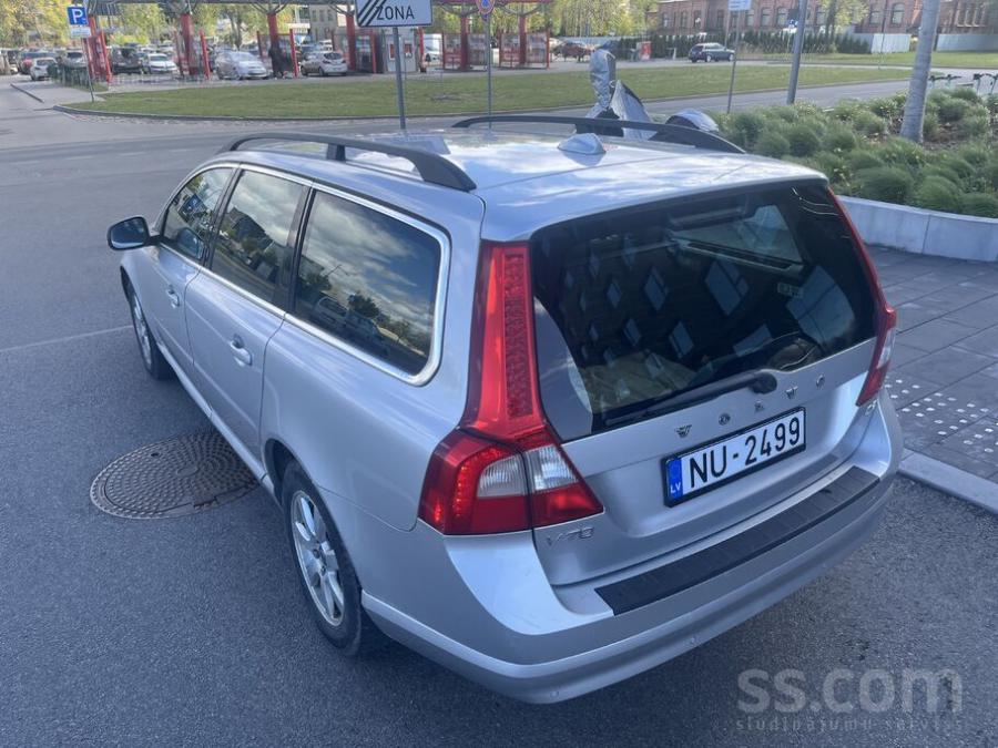 Volvo V70 2012 in Riga, with an engine capacity of 2.00 L and mileage of 311 thousand km for 4950 €, photo 15 on AUTOMOTO.COM.LV