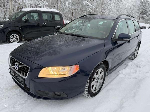 Volvo V70 2012 Raseiniai, ar dzinēja tilpumu 2.40 L un nobraukumu 263 tūkst. km par 5900 €, foto 1 vietnē AUTOMOTO.COM.LV