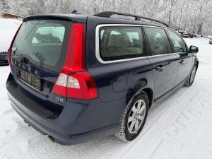 Volvo V70 2012 in Raseiniai, with an engine capacity of 2.40 L and mileage of 263 thousand km for 5900 €, photo 5 on AUTOMOTO.COM.LV