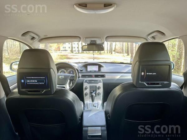Volvo V70 2012 Rīga, ar dzinēja tilpumu 2.00 L un nobraukumu 260 tūkst. km par 6900 €, foto 9 vietnē AUTOMOTO.COM.LV