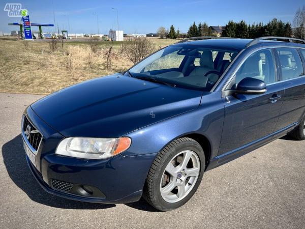 Volvo V70 2012 in Kaunas, with an engine capacity of 2.00 L and mileage of 323 thousand km for 6500 €, photo 6 on AUTOMOTO.COM.LV