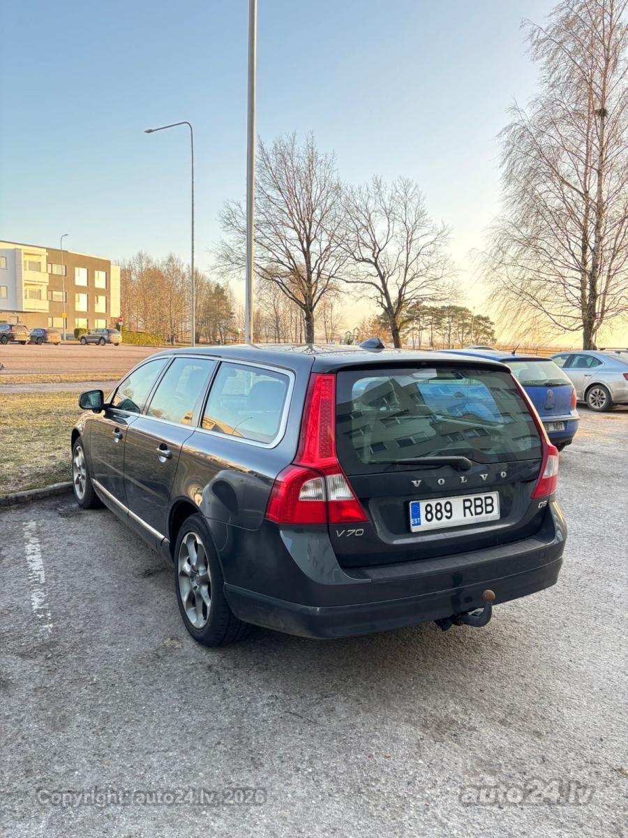 Volvo V70 2012 in Tallinn, with an engine capacity of 2.00 L and mileage of 375 thousand km for 6300 €, photo 1 on AUTOMOTO.COM.LV