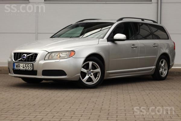 Volvo V70 2012 in Riga, with an engine capacity of 1.60 L and mileage of 0 thousand km for 3995 €, photo 1 on AUTOMOTO.COM.LV