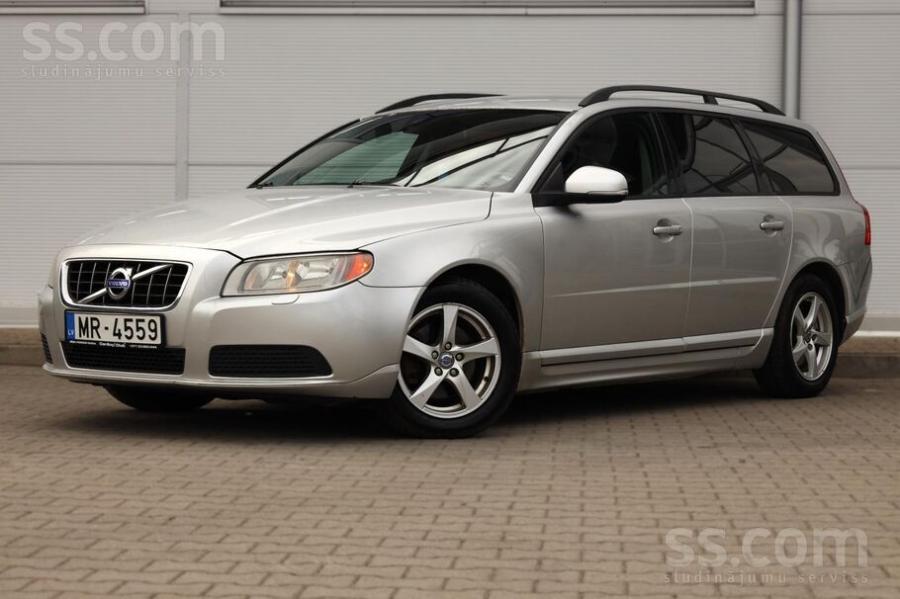 Volvo V70 2012 in Riga, with an engine capacity of 1.60 L and mileage of 0 thousand km for 3995 €, photo 1 on AUTOMOTO.COM.LV