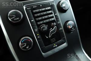 Volvo V70 2012 in Riga, with an engine capacity of 1.60 L and mileage of 0 thousand km for 3995 €, photo 14 on AUTOMOTO.COM.LV
