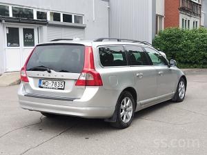 Volvo V70 2012 Rīga, ar dzinēja tilpumu 1.60 L un nobraukumu 0 tūkst. km par 4300 €, foto 5 vietnē AUTOMOTO.COM.LV