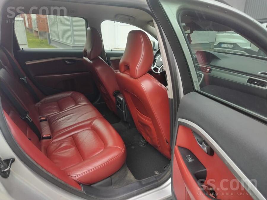 Volvo V70 2012 Rīga, ar dzinēja tilpumu 1.60 L un nobraukumu 0 tūkst. km par 4300 €, foto 16 vietnē AUTOMOTO.COM.LV