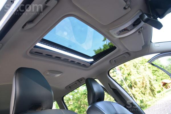 Volvo V70 2012 in Riga, with an engine capacity of 2.40 L and mileage of 309 thousand km for 6599 €, photo 10 on AUTOMOTO.COM.LV