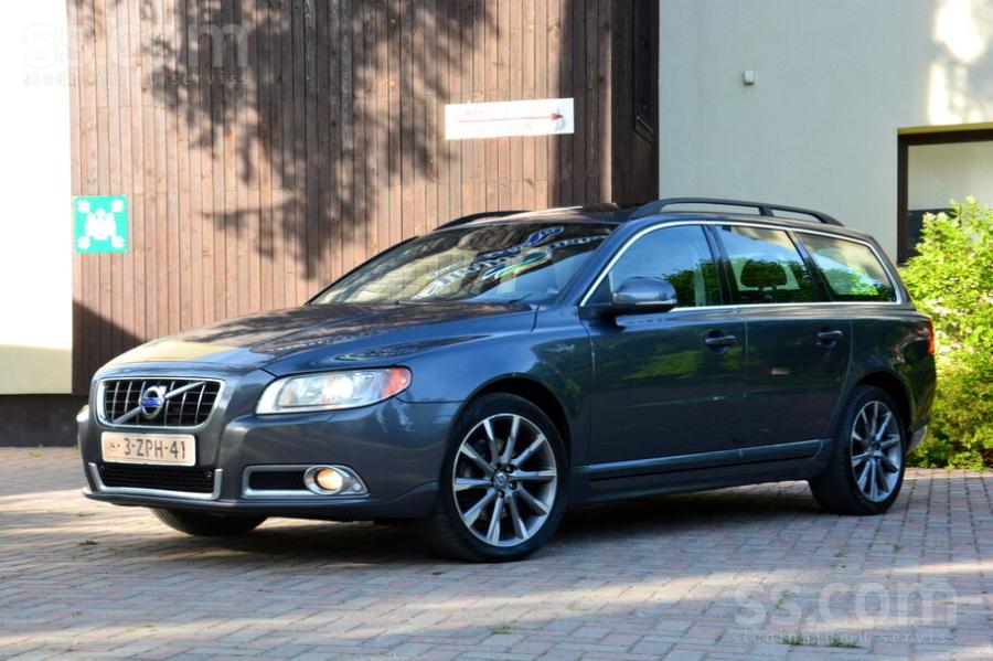 Volvo V70 2012 Rīga, ar dzinēja tilpumu 2.40 L un nobraukumu 309 tūkst. km par 6599 €, foto 15 vietnē AUTOMOTO.COM.LV