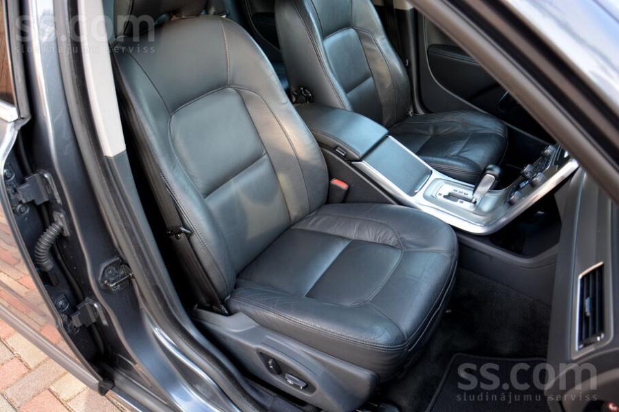 Volvo V70 2012 Rīga, ar dzinēja tilpumu 2.40 L un nobraukumu 309 tūkst. km par 6599 €, foto 17 vietnē AUTOMOTO.COM.LV