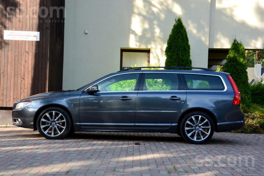 Volvo V70 2012 Rīga, ar dzinēja tilpumu 2.40 L un nobraukumu 309 tūkst. km par 6599 €, foto 26 vietnē AUTOMOTO.COM.LV