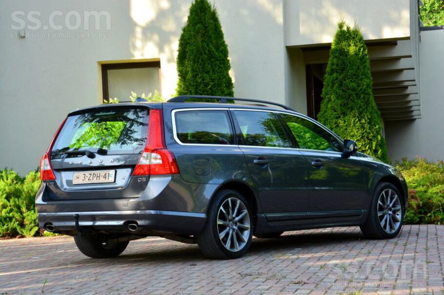 Volvo V70 2012 Rīga, ar dzinēja tilpumu 2.40 L un nobraukumu 309 tūkst. km par 6599 €, foto 36 vietnē AUTOMOTO.COM.LV