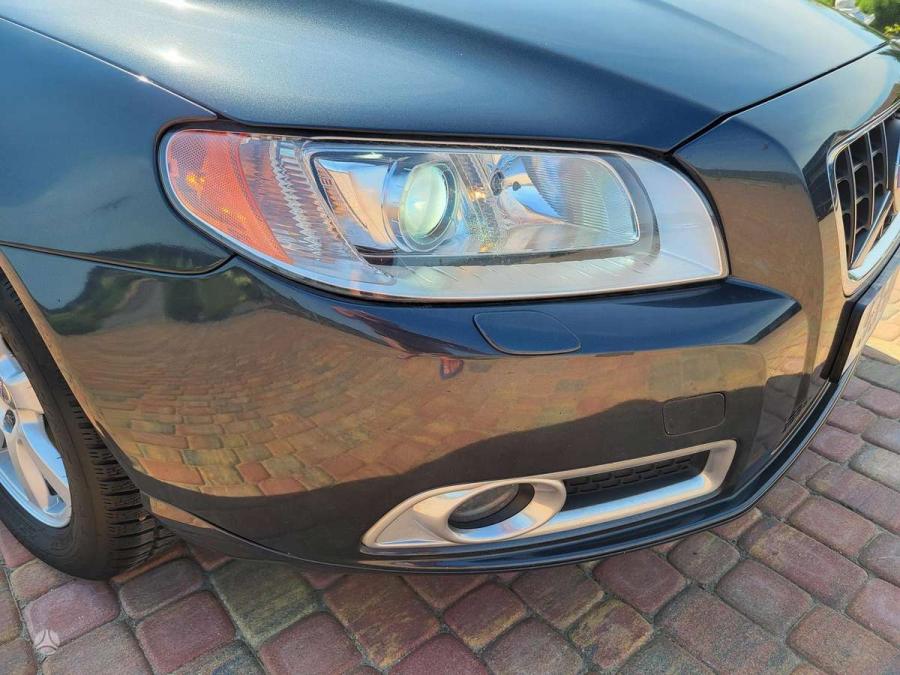 Volvo V70 2012 Viļņa, ar dzinēja tilpumu 0.00 L un nobraukumu 288 tūkst. km par 5999 €, foto 19 vietnē AUTOMOTO.COM.LV