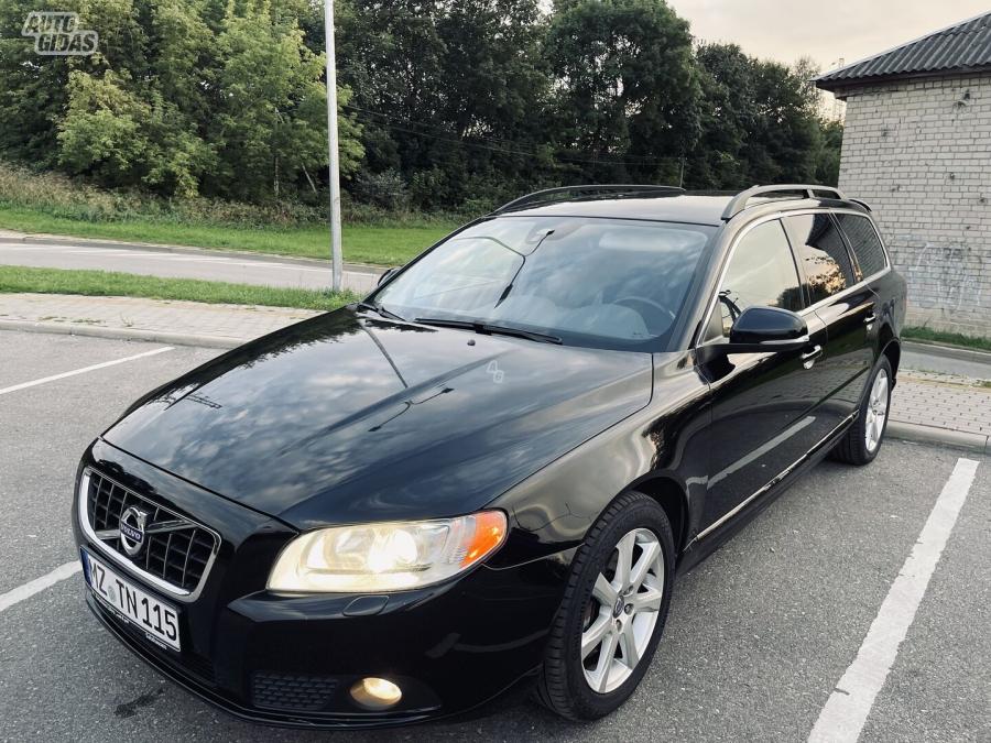 Volvo V70 2012 Viļņa, ar dzinēja tilpumu 2.00 L un nobraukumu 266 tūkst. km par 6200 €, foto 1 vietnē AUTOMOTO.COM.LV
