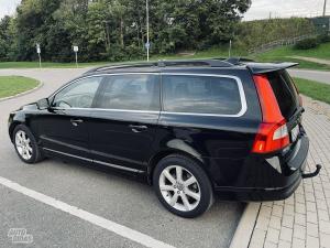 Volvo V70 2012 Viļņa, ar dzinēja tilpumu 2.00 L un nobraukumu 266 tūkst. km par 6200 €, foto 5 vietnē AUTOMOTO.COM.LV