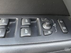 Volvo V70 2012 Viļņa, ar dzinēja tilpumu 2.00 L un nobraukumu 266 tūkst. km par 6200 €, foto 24 vietnē AUTOMOTO.COM.LV
