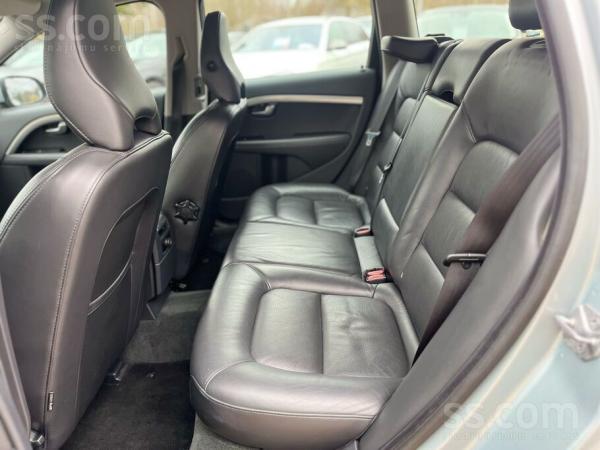 Volvo V70 2013 in Kuldiga, with an engine capacity of 2.00 L and mileage of 198 thousand km for 8190 €, photo 9 on AUTOMOTO.COM.LV