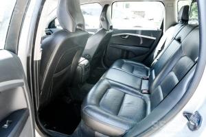 Volvo V70 2013 in Riga, with an engine capacity of 2.00 L and mileage of 0 thousand km for 3990 €, photo 12 on AUTOMOTO.COM.LV
