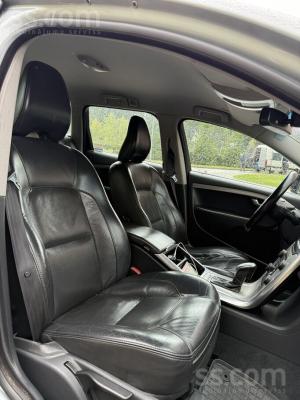 Volvo V70 2013 Aizkraukle, ar dzinēja tilpumu 2.00 L un nobraukumu 0 tūkst. km par 5950 €, foto 6 vietnē AUTOMOTO.COM.LV