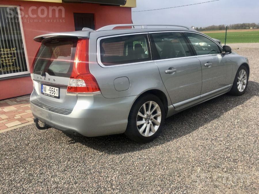Volvo V70 2013 Talsi, ar dzinēja tilpumu 1.60 L un nobraukumu 0 tūkst. km par 7999 €, foto 3 vietnē AUTOMOTO.COM.LV