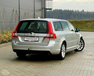 Volvo V70 2013 in Vilnius, with an engine capacity of 1.60 L and mileage of 300 thousand km for 6250 €, photo 6 on AUTOMOTO.COM.LV