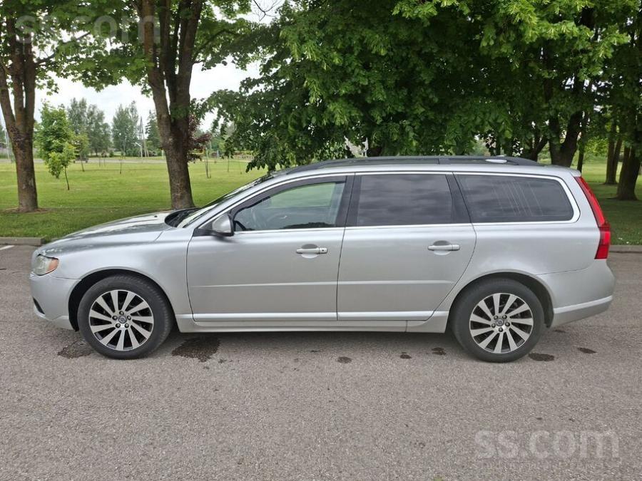 Вольво В70 2013 в Рига, объемом двигателя 2.00 л и пробегом 0 тыс. км за 5999 €, фото 4 на AUTOMOTO.COM.LV
