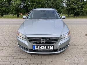 Volvo V70 2013 in Limbazi, with an engine capacity of 2.00 L and mileage of 288 thousand km for 3350 €, photo 3 on AUTOMOTO.COM.LV