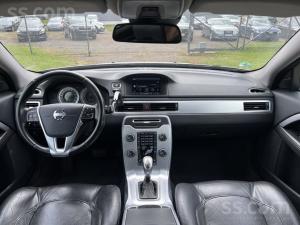 Volvo V70 2013 in Limbazi, with an engine capacity of 2.00 L and mileage of 288 thousand km for 3350 €, photo 14 on AUTOMOTO.COM.LV