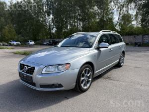 Volvo V70 2013 Rīga, ar dzinēja tilpumu 2.00 L un nobraukumu 242 tūkst. km par 6680 €, foto  vietnē AUTOMOTO.COM.LV