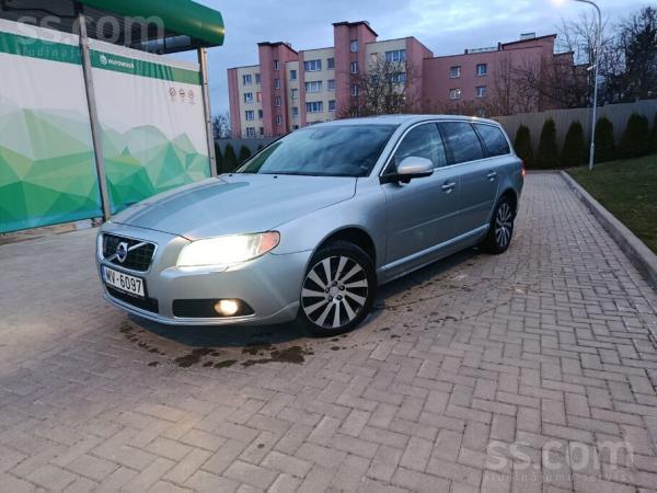 Вольво В70 2013 в Лудза, объемом двигателя 2.00 л и пробегом 269 тыс. км за 6150 €, фото 1 на AUTOMOTO.COM.LV