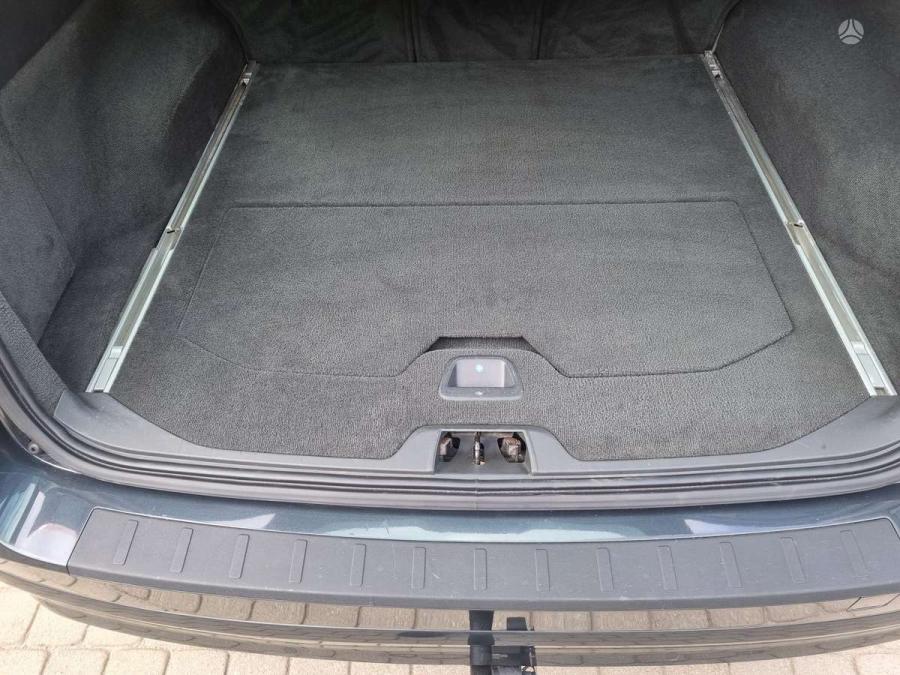 Volvo V70 2013 in Kaunas, with an engine capacity of 2.00 L and mileage of 327 thousand km for 5890 €, photo 12 on AUTOMOTO.COM.LV