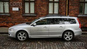 Volvo V70 2014 in Riga, with an engine capacity of 2.00 L and mileage of 222 thousand km for 5950 €, photo 2 on AUTOMOTO.COM.LV