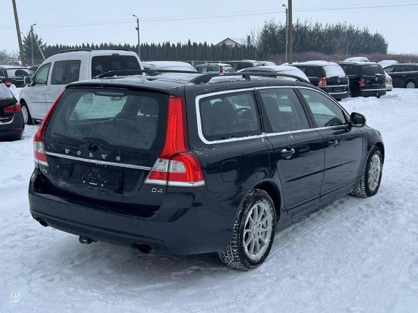 Volvo V70 2014 Kėdainiai, ar dzinēja tilpumu 1.97 L un nobraukumu 272 tūkst. km par 5700 €, foto 3 vietnē AUTOMOTO.COM.LV