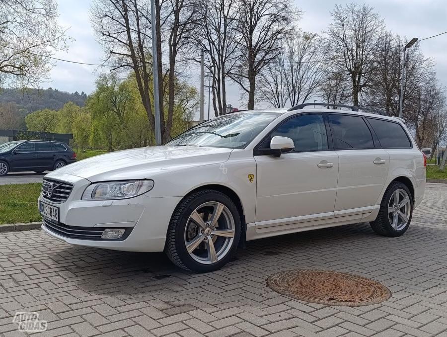Volvo V70 2014 in Kaunas, with an engine capacity of 2.00 L and mileage of 388 thousand km for 5250 €, photo 3 on AUTOMOTO.COM.LV