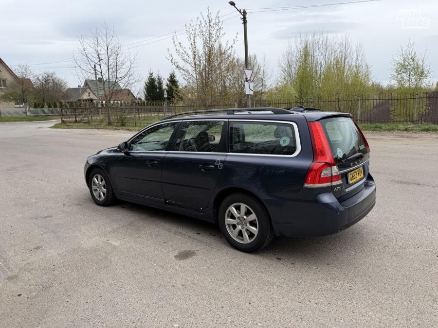 Volvo V70 2014 Kauņa, ar dzinēja tilpumu 2.00 L un nobraukumu 1876 tūkst. km par 2400 €, foto 3 vietnē AUTOMOTO.COM.LV