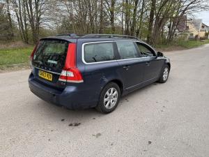 Volvo V70 2014 Kauņa, ar dzinēja tilpumu 2.00 L un nobraukumu 1876 tūkst. km par 2400 €, foto 4 vietnē AUTOMOTO.COM.LV
