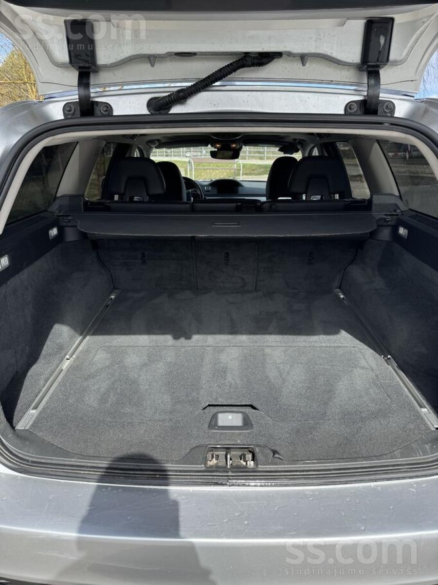 Volvo V70 2014 Jelgava, ar dzinēja tilpumu 2.00 L un nobraukumu 263 tūkst. km par 7000 €, foto 10 vietnē AUTOMOTO.COM.LV