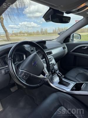 Volvo V70 2014 Jelgava, ar dzinēja tilpumu 2.00 L un nobraukumu 263 tūkst. km par 7000 €, foto 16 vietnē AUTOMOTO.COM.LV