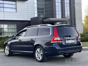 Volvo V70 2014 in Riga, with an engine capacity of 2.00 L and mileage of 243 thousand km for 5950 €, photo 5 on AUTOMOTO.COM.LV
