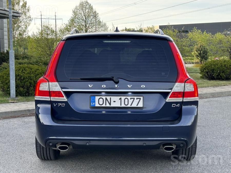 Volvo V70 2014 in Riga, with an engine capacity of 2.00 L and mileage of 243 thousand km for 5950 €, photo 11 on AUTOMOTO.COM.LV