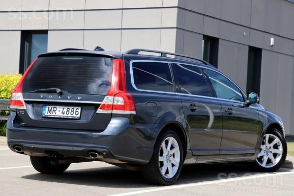 Volvo V70 2014 Tukums, ar dzinēja tilpumu 2.00 L un nobraukumu 284 tūkst. km par 6750 €, foto 5 vietnē AUTOMOTO.COM.LV