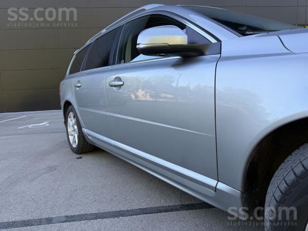Volvo V70 2014 Rīga, ar dzinēja tilpumu 2.00 L un nobraukumu 282 tūkst. km par 7100 €, foto 7 vietnē AUTOMOTO.COM.LV