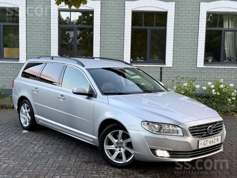 Volvo V70 2014 in Riga, with an engine capacity of 2.00 L and mileage of 284 thousand km for 6750 €, photo 4 on AUTOMOTO.COM.LV