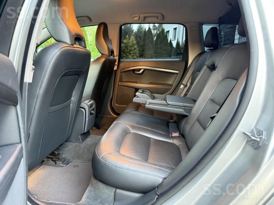 Volvo V70 2014 in Riga, with an engine capacity of 2.00 L and mileage of 284 thousand km for 6750 €, photo 11 on AUTOMOTO.COM.LV