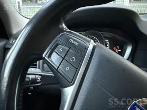 Volvo V70 2014 in Riga, with an engine capacity of 2.00 L and mileage of 284 thousand km for 6750 €, photo 20 on AUTOMOTO.COM.LV