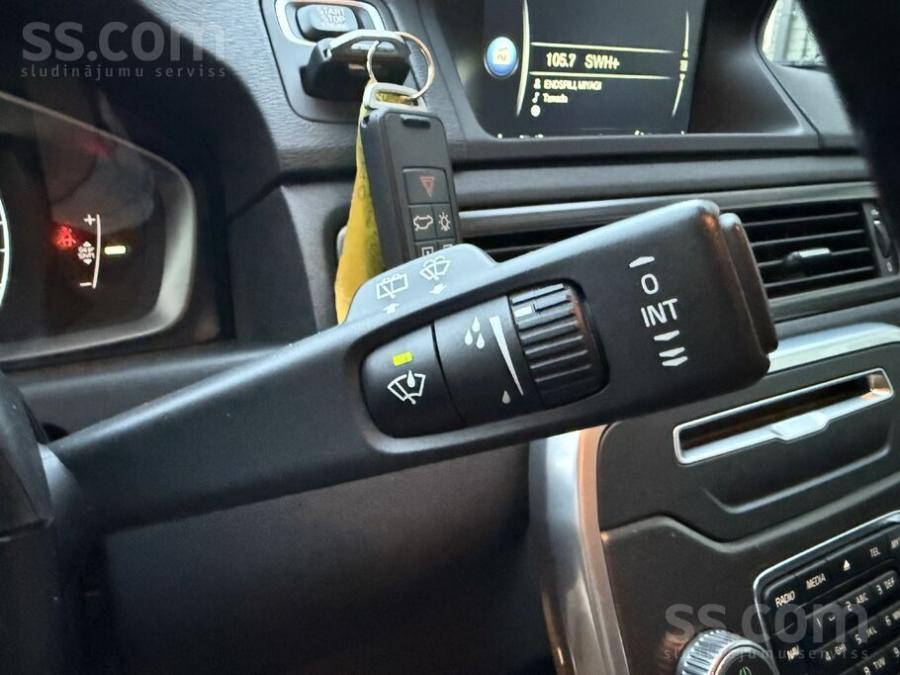 Volvo V70 2014 in Riga, with an engine capacity of 2.00 L and mileage of 284 thousand km for 6750 €, photo 23 on AUTOMOTO.COM.LV