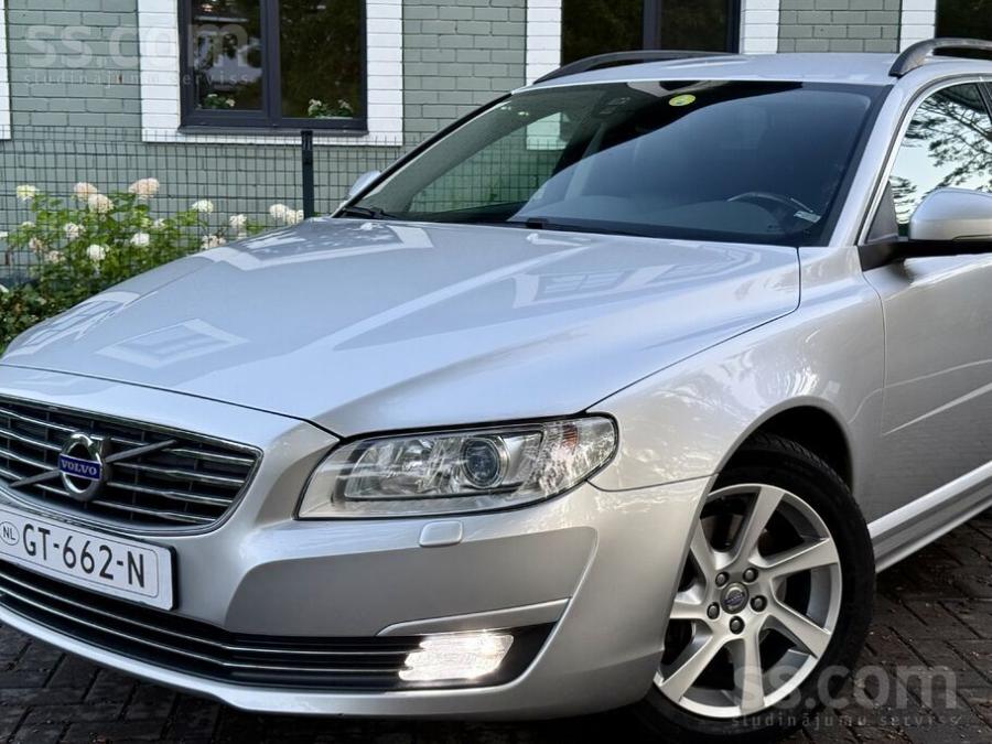 Volvo V70 2014 in Riga, with an engine capacity of 2.00 L and mileage of 284 thousand km for 6750 €, photo 35 on AUTOMOTO.COM.LV