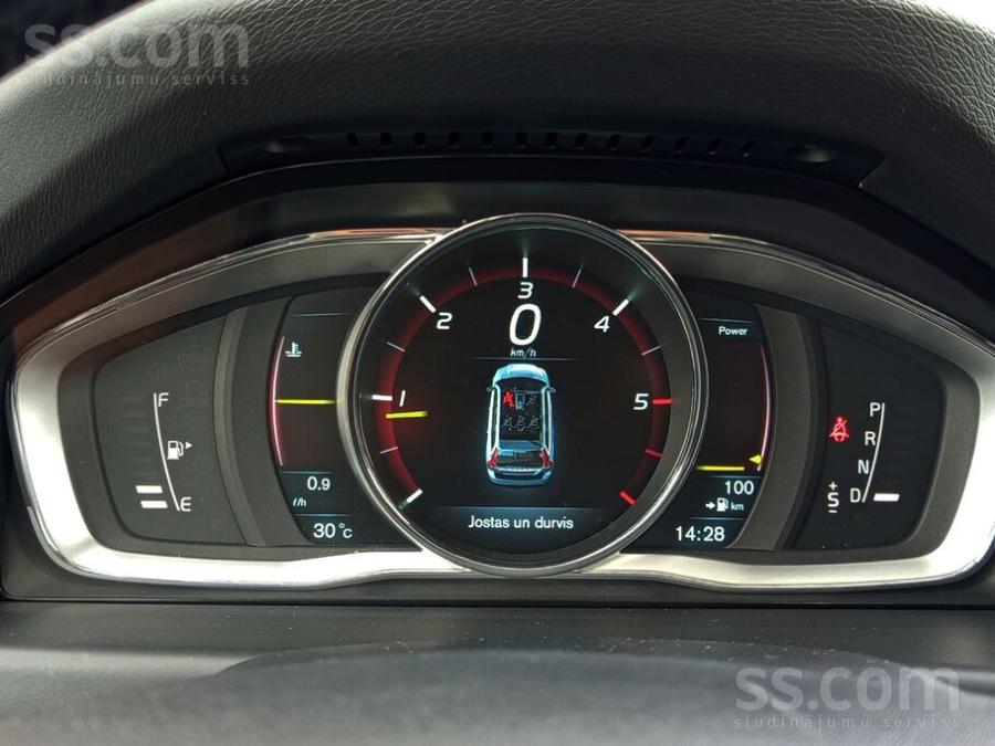 Volvo V70 2014 Tukums, ar dzinēja tilpumu 2.00 L un nobraukumu 0 tūkst. km par 5900 €, foto 15 vietnē AUTOMOTO.COM.LV